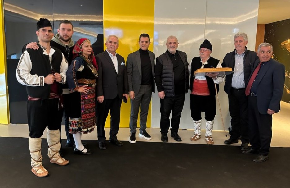 Μελισσανίδης και Ιτούδης στην Opap Arena για το “Μεγάλο Μοναστήρι”, το ...